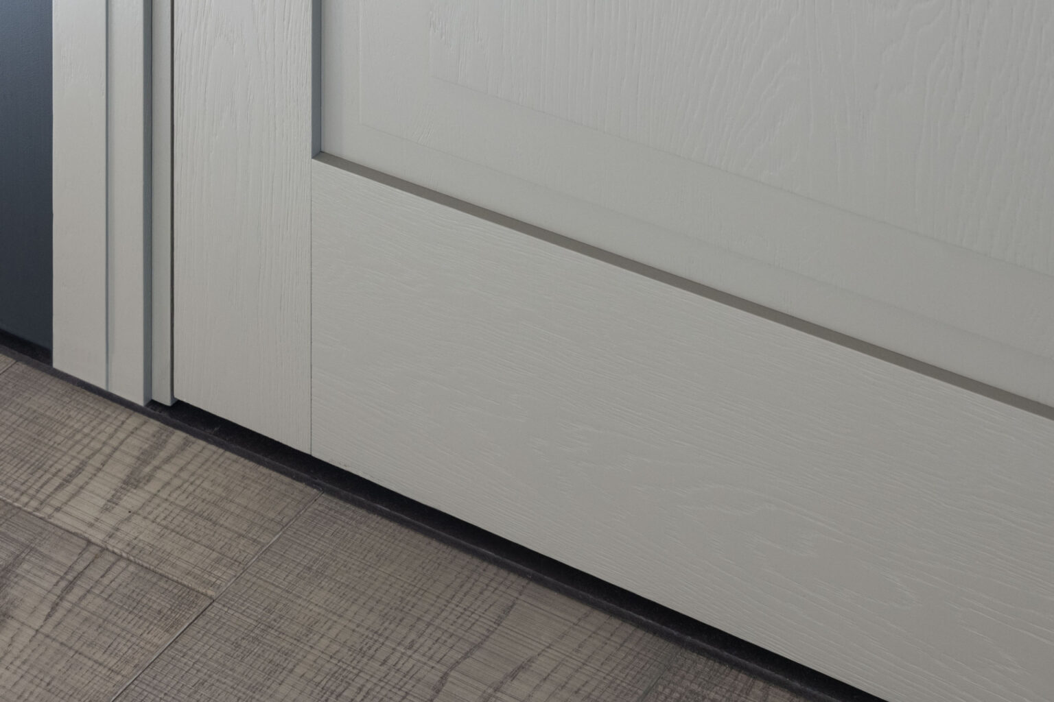 Vidaus durys Vidaus durys Art Deco Stone Grey - RAL 7030 - Medžio stilius